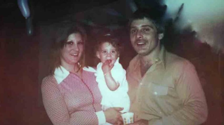 Debra Scibetta, Personal Life and Net Worth - BlueSmartMia