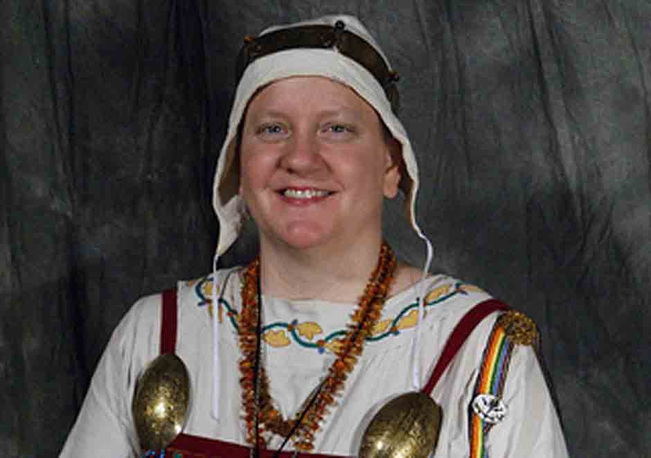 Gunhilda Of Denmark And Her Family: A Story of Royalty - BlueSmartMia